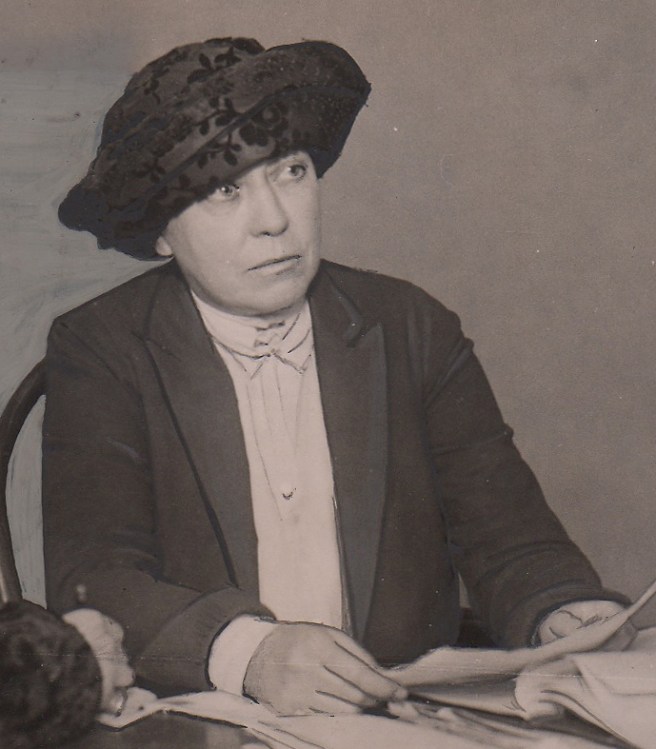 Her Skull Speaks – Captured and Exposed