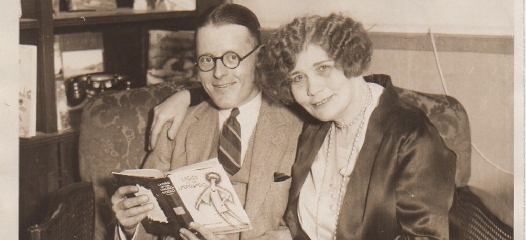 Crooks’ Books – Captured and Exposed